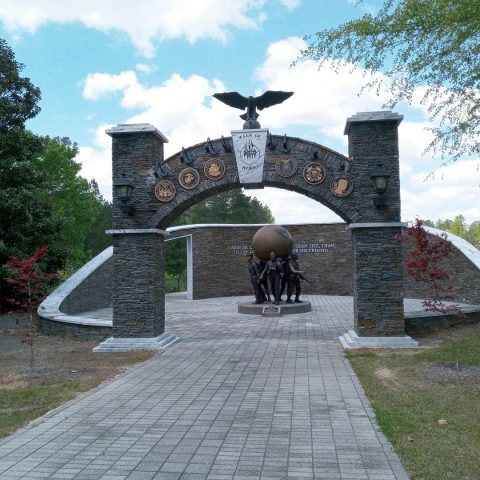 Walk of Heroes Veterans War Memorial – Freedom is not Free!